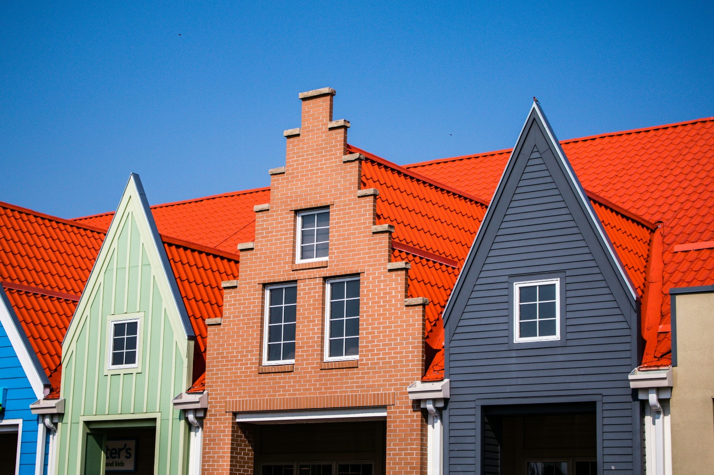 What Your Roof’s Color Says About Your Home’s Energy Efficiency in ...